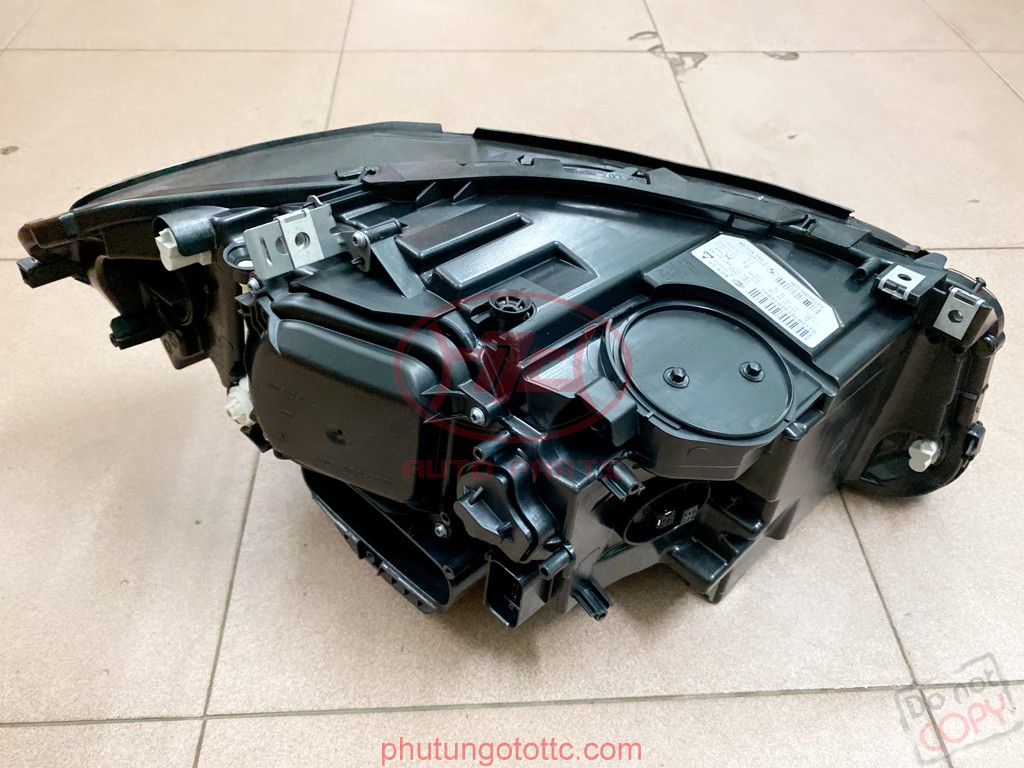 Đèn lái trước BMW 528i (Mã 63117343911) chính hãng - Giá tốt 2024