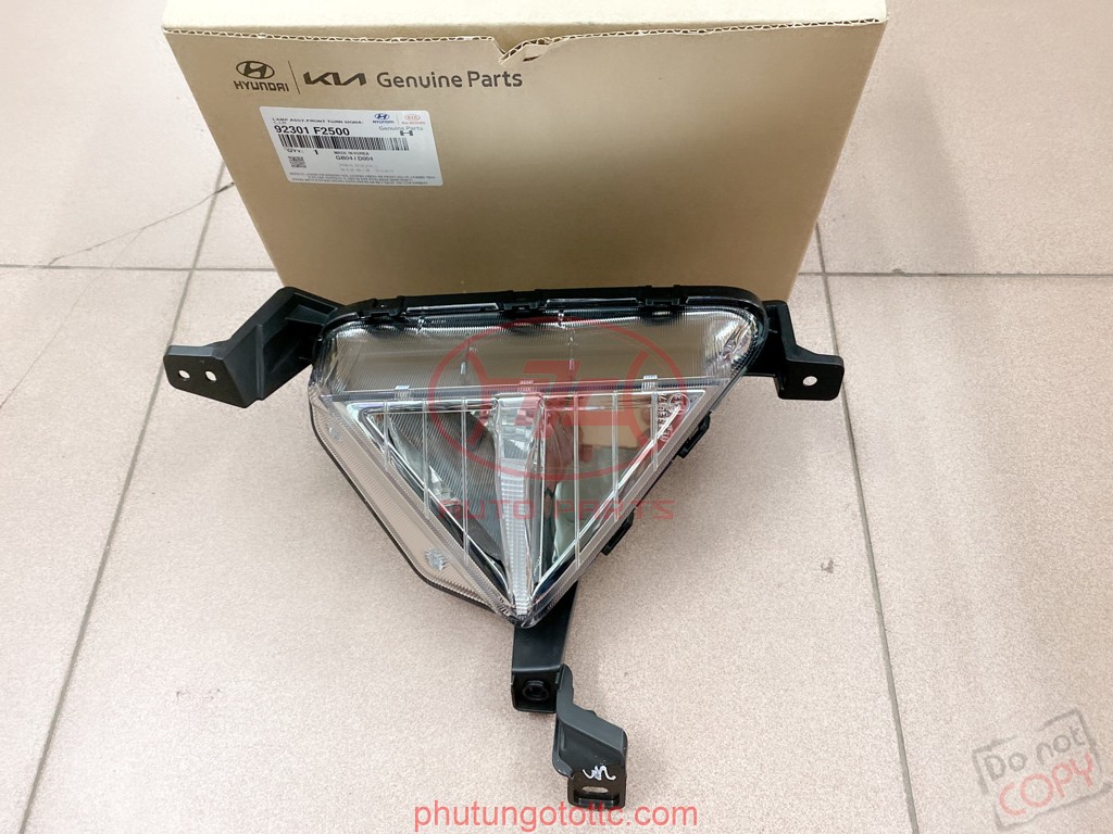 ĐÈN XI NHAN Ô TÔ chính hãng - Bảng giá 2025