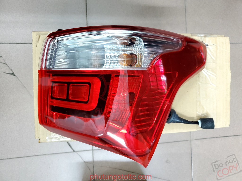 Đèn hậu Grand I10 2017 (Mã 92401B4700 - 92402B4700) chính hãng - Giá ...