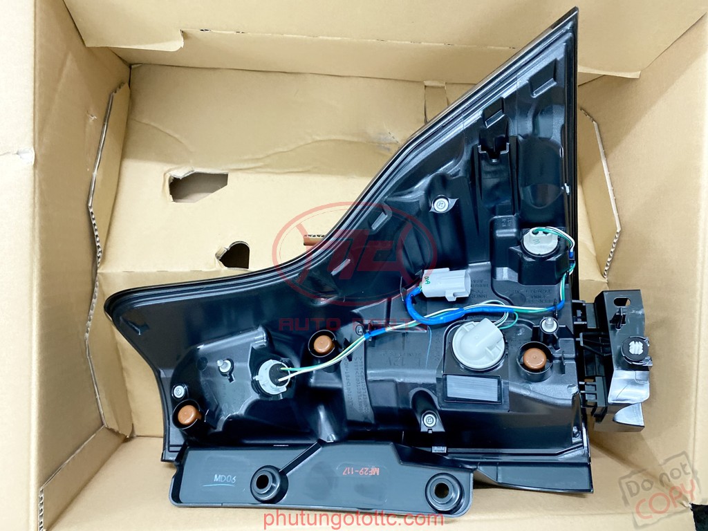 Đèn hậu Lexus GX460 2014 (Mã 8155160B31 - 8156160B11) chính hãng - Giá ...