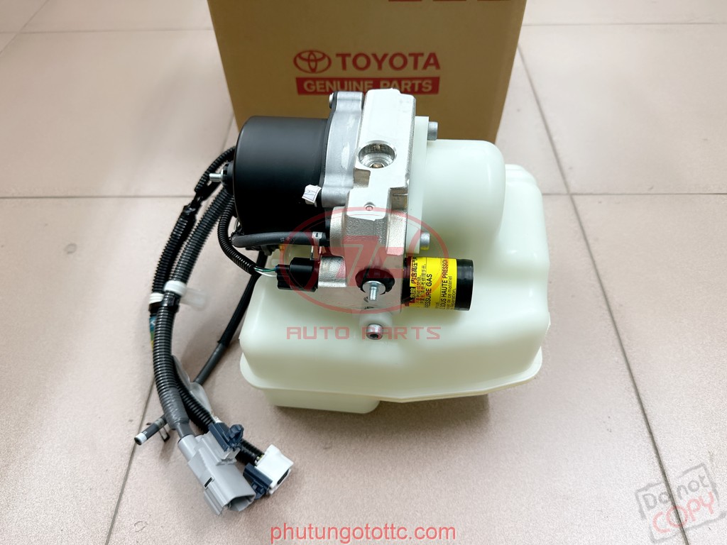 Bơm nâng hạ gầm Lexus LX570 2009 (Mã 4891060032 - 4891060031 ...