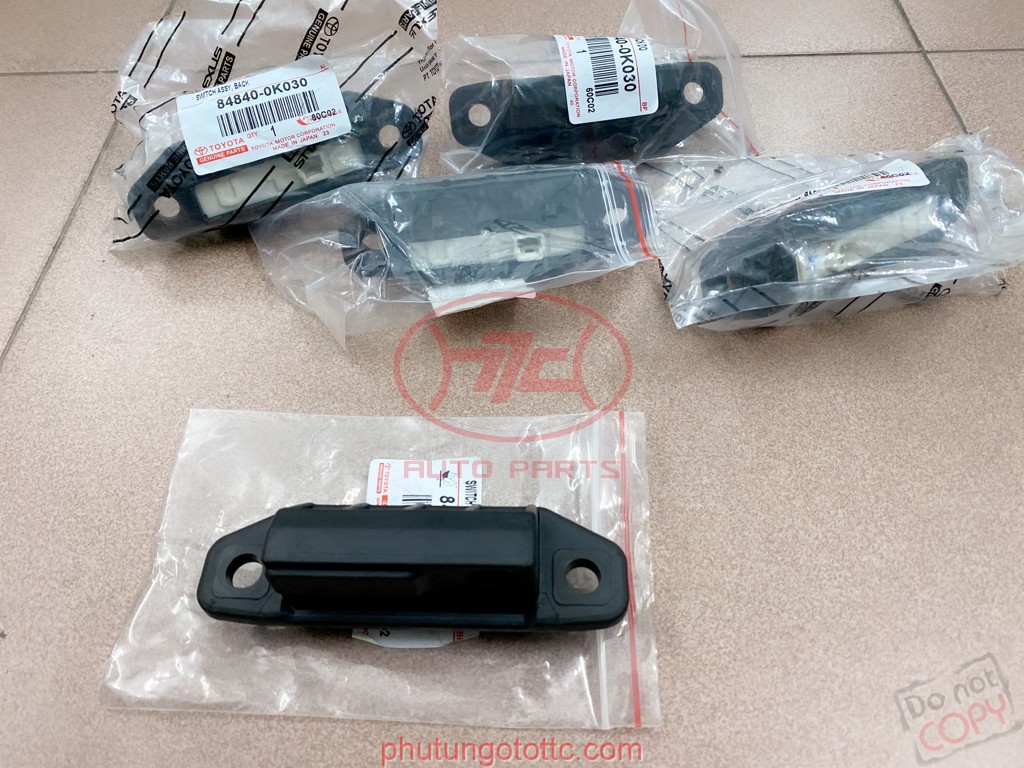 Công tắc mở cốp sau Lexus LX570 - Land Cruiser - Yaris - Fortuner (Mã ...