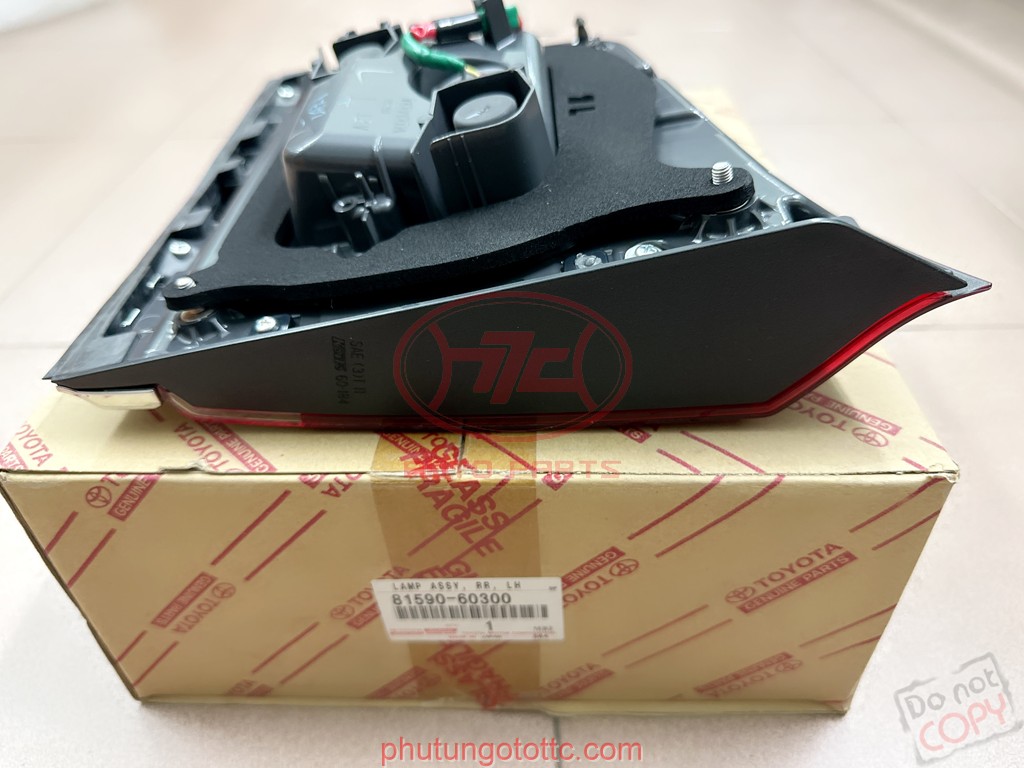 Đèn hậu trong Lexus LX570 2012-2014 (Mã 8159060300 - 8158060270 ...