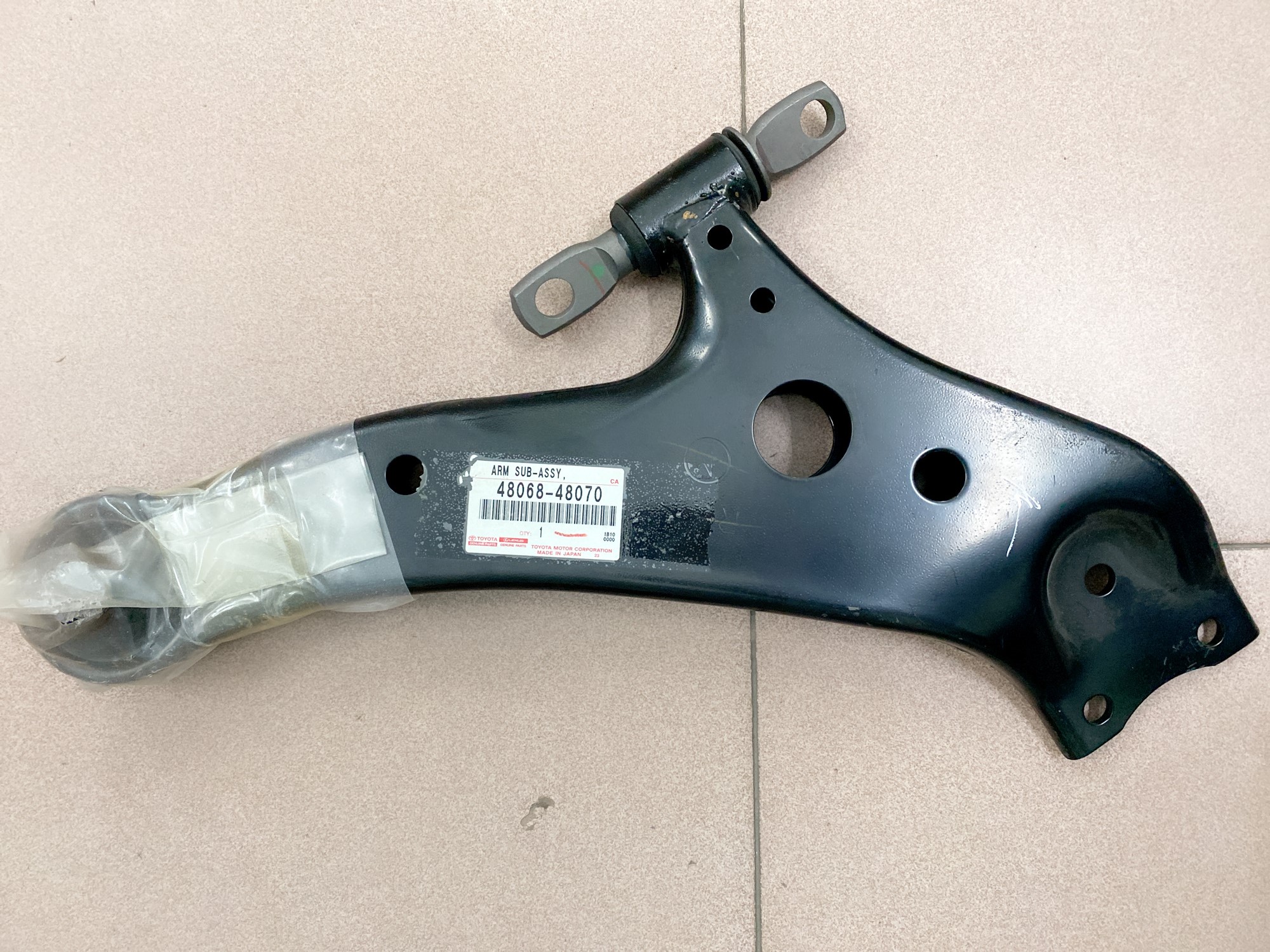 Càng A trước dưới Lexus RX350/RX450H - Highlander - Venza (Mã ...