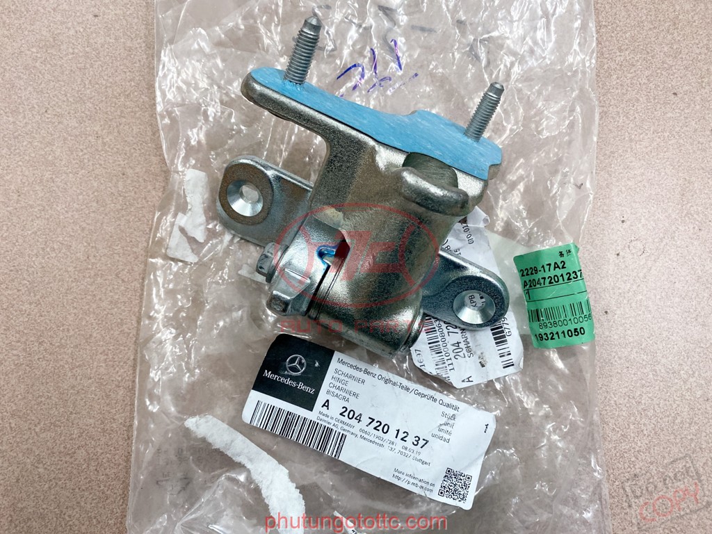 Phụ tùng ô tô MERCEDES chính hãng - Bảng giá mới nhất 2023