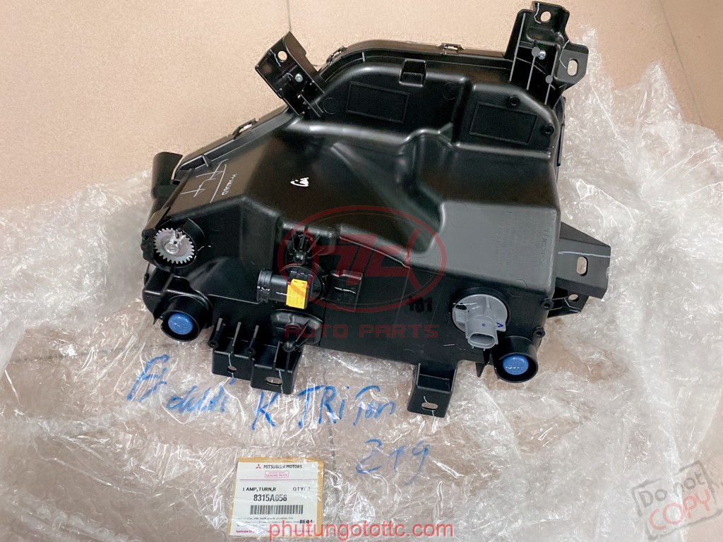 Đèn pha Triton 2019-2020 (Mã 8315A058) chính hãng - Giá tốt 2025