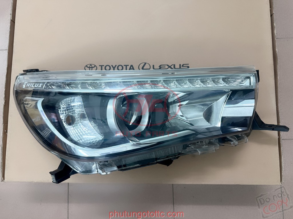 Đèn pha Hilux 2016 (Mã 811100K730) chính hãng - Giá tốt 2025