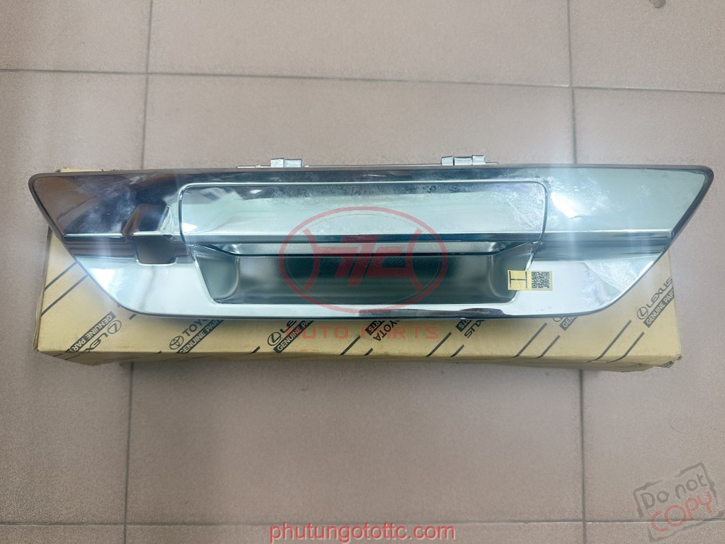 Tay mở cửa thùng sau Hilux 2011 (Mã 690900K060) chính hãng - Giá tốt 2025