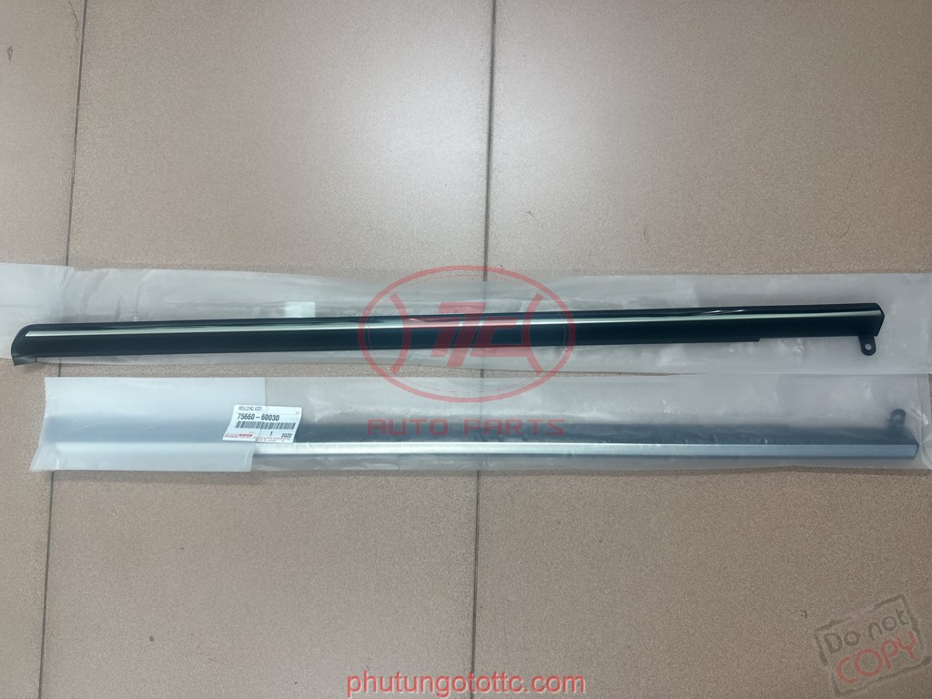 Nẹp chân kính hông sau Land FZJ100 (Mã 7566060030 - 7567060030) chính ...