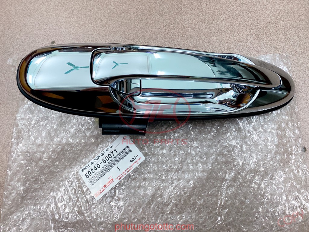 Tay mở cửa trước Land Cruiser 2003 (Mã 6922060061 - 6923060071 ...