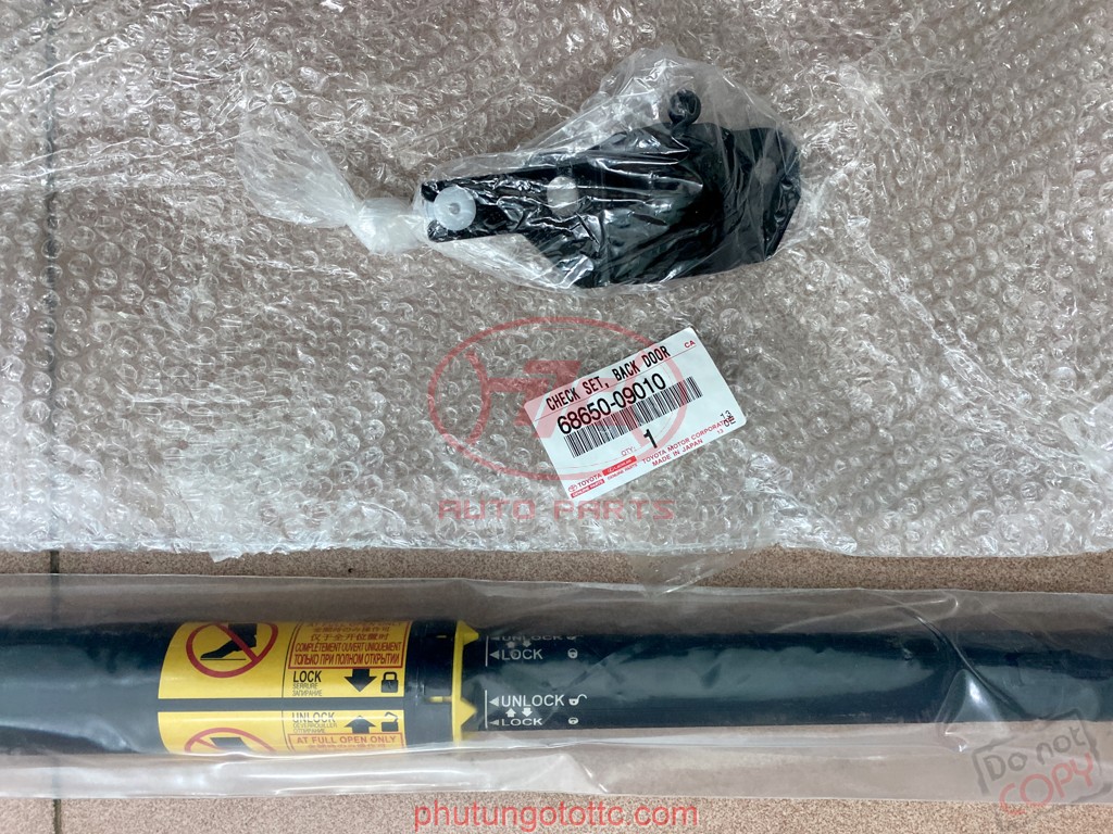 Ty cửa hậu Prado - Lexus GX460 (Mã 686500W012 - 686500W013 - 686500G013 ...